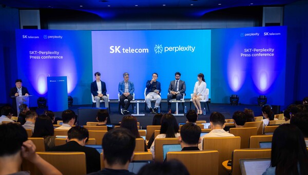 SKT-美 퍼플렉시티, AI ‘검색혁명’ 시동 - 포인트경제